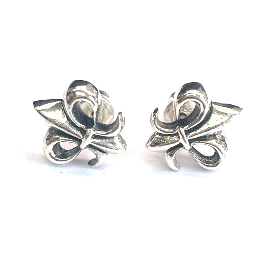 Scoutsilverearringwithoxidize_1024x1024.jpg?v=1699790756